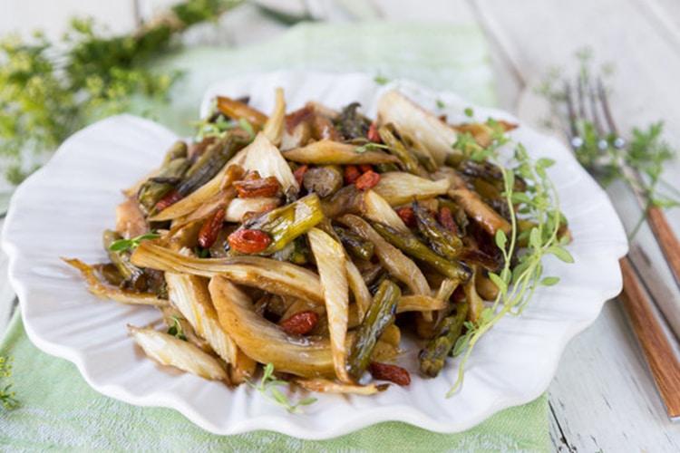 Sautèed Fennel, Asparagus and Goji Berries