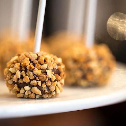 Chocolate Peanut Cake Pops