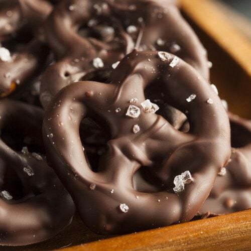 Sweet and Salty Healthy Chocolate Covered Pretzels