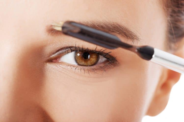 Check Out these Tips on How To Fill In Eyebrows from an Expert