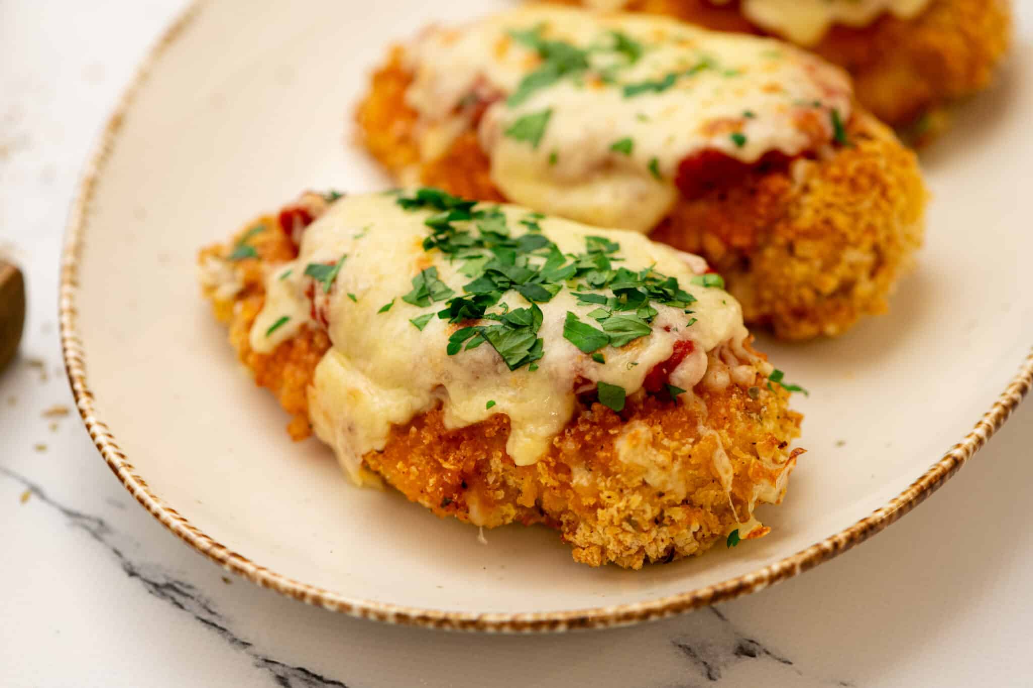 Air Fryer Chicken Parmesan: 30-Minute Meal